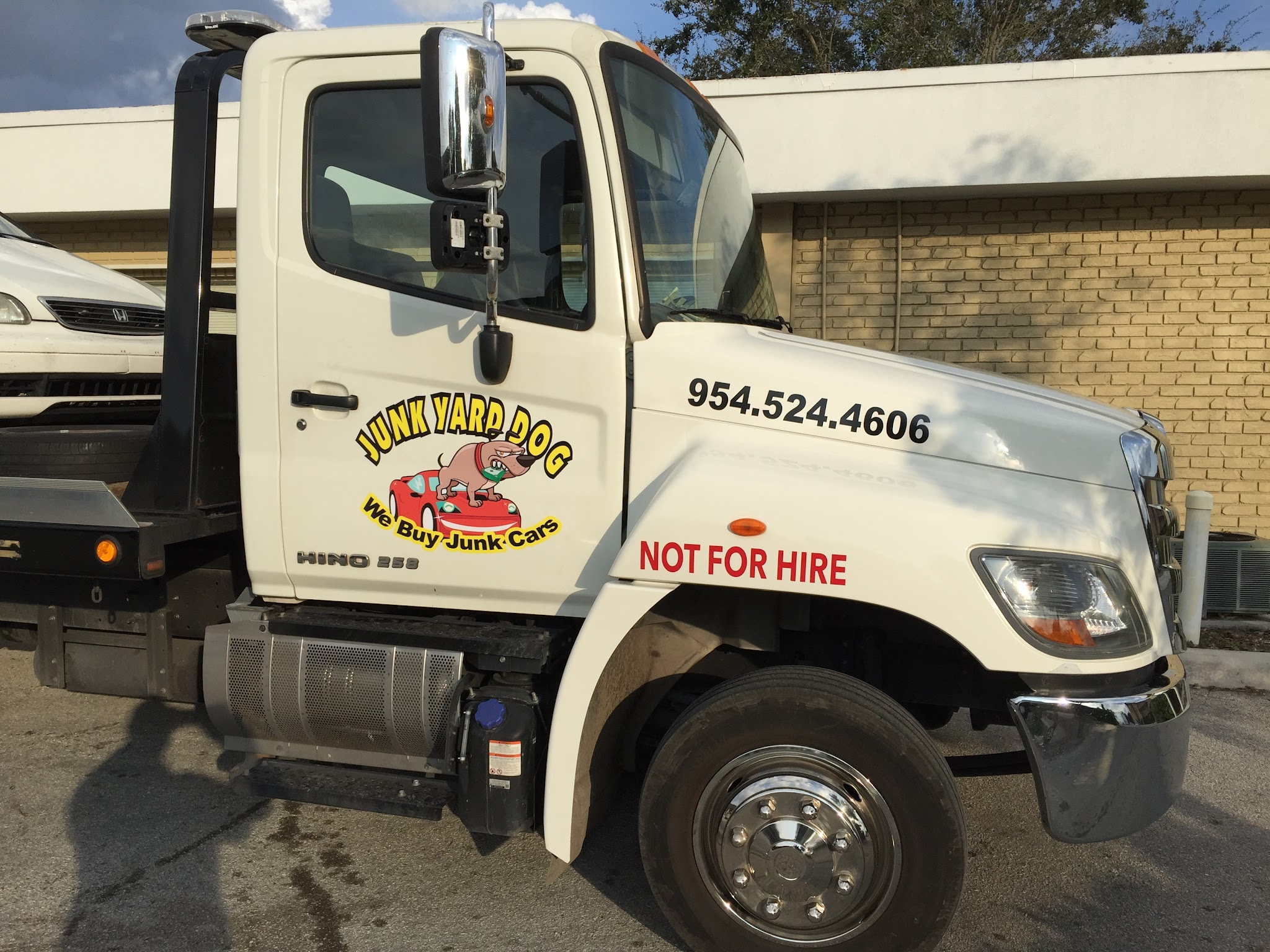 Junkyard Dog - Cash for Junk Cars in West Palm Beach, FL | USJunkYards